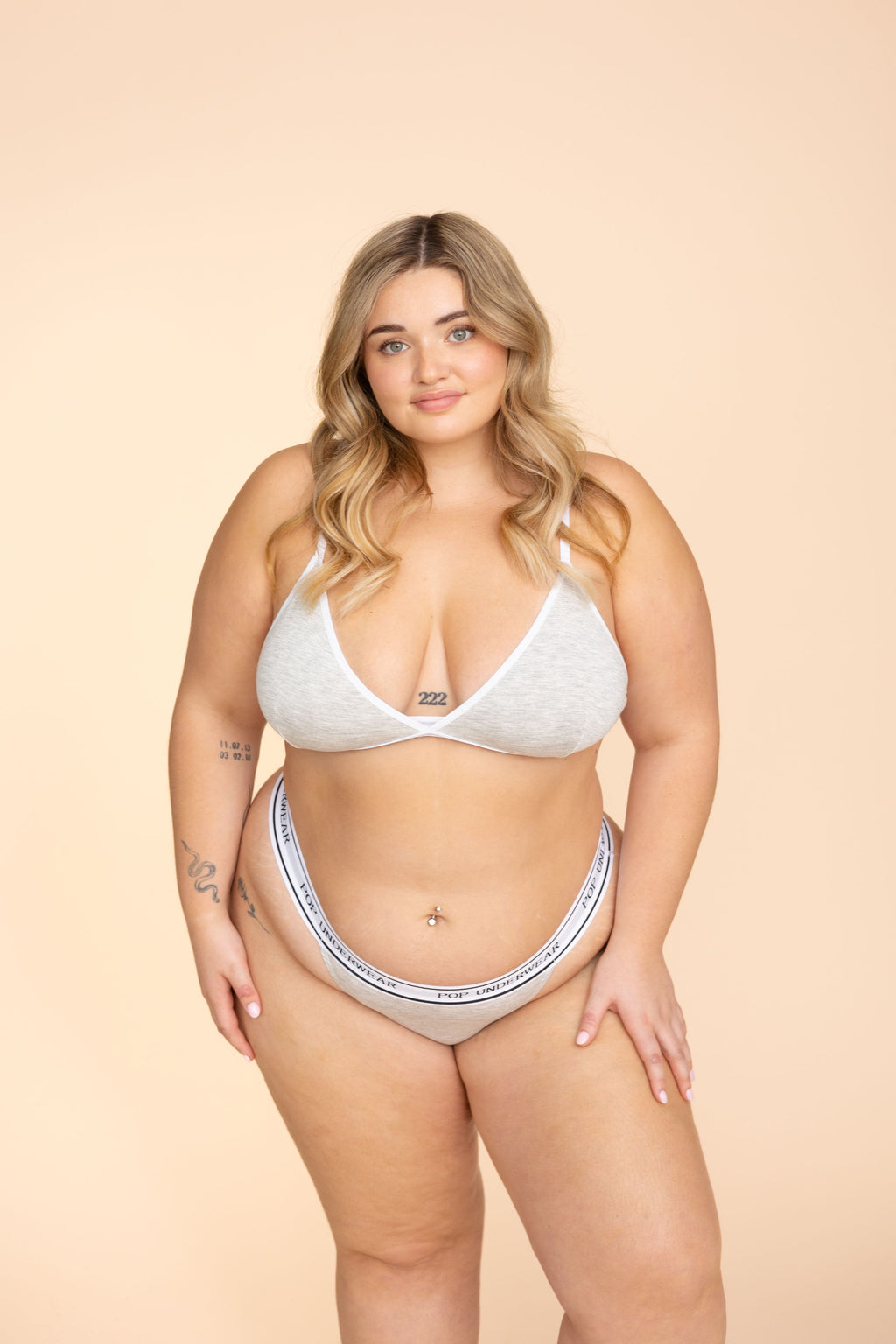 Bralette "GRAY" – popunderwear